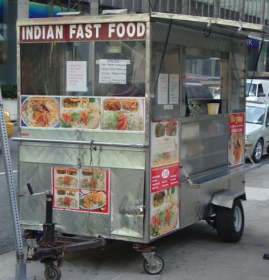 TODAY'S LUNCH: CHICKEN TIKKA MASALA FROM THE INDIAN FAST FOOD CART ...
