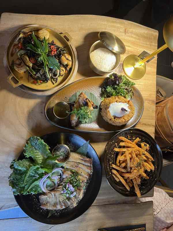 Our Visit to SaiTong Thai: Southern Thai Cuisine in Times Square - New ...
